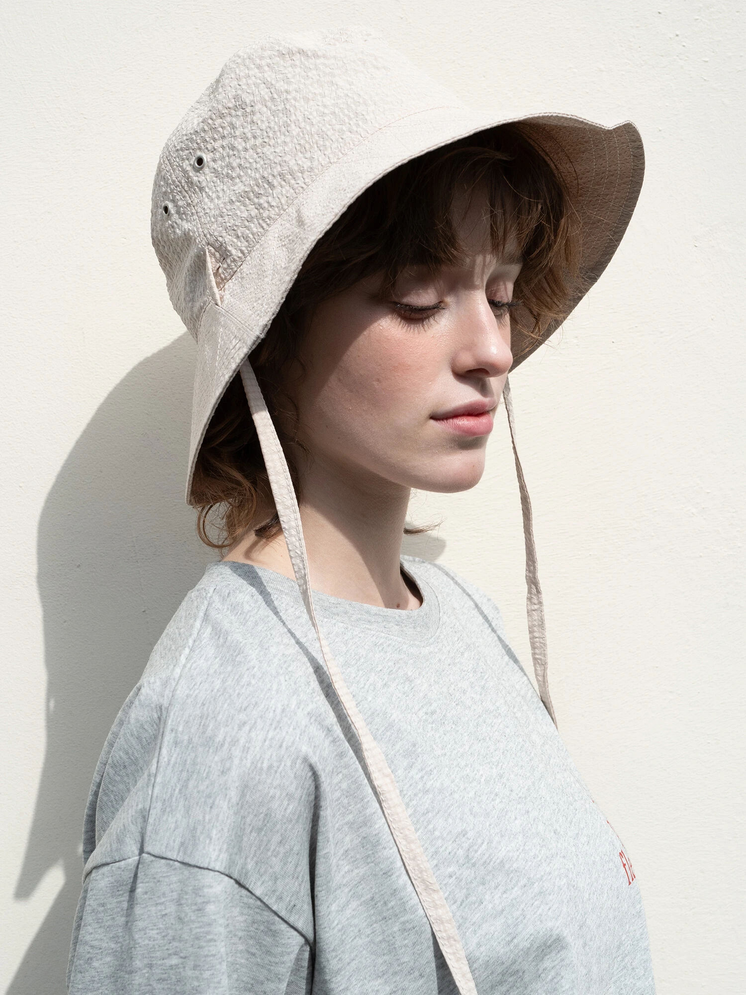 サッカー地リボン付きバケットハット《2025summer catalog item サッカー地リボン付きバケットハット《2025summer catalog item